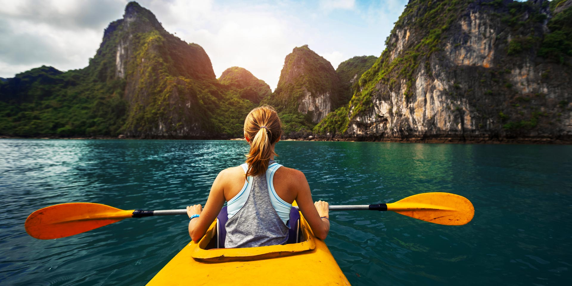 Kayaking in Vietnam: Spots for nature lovers and adventurers